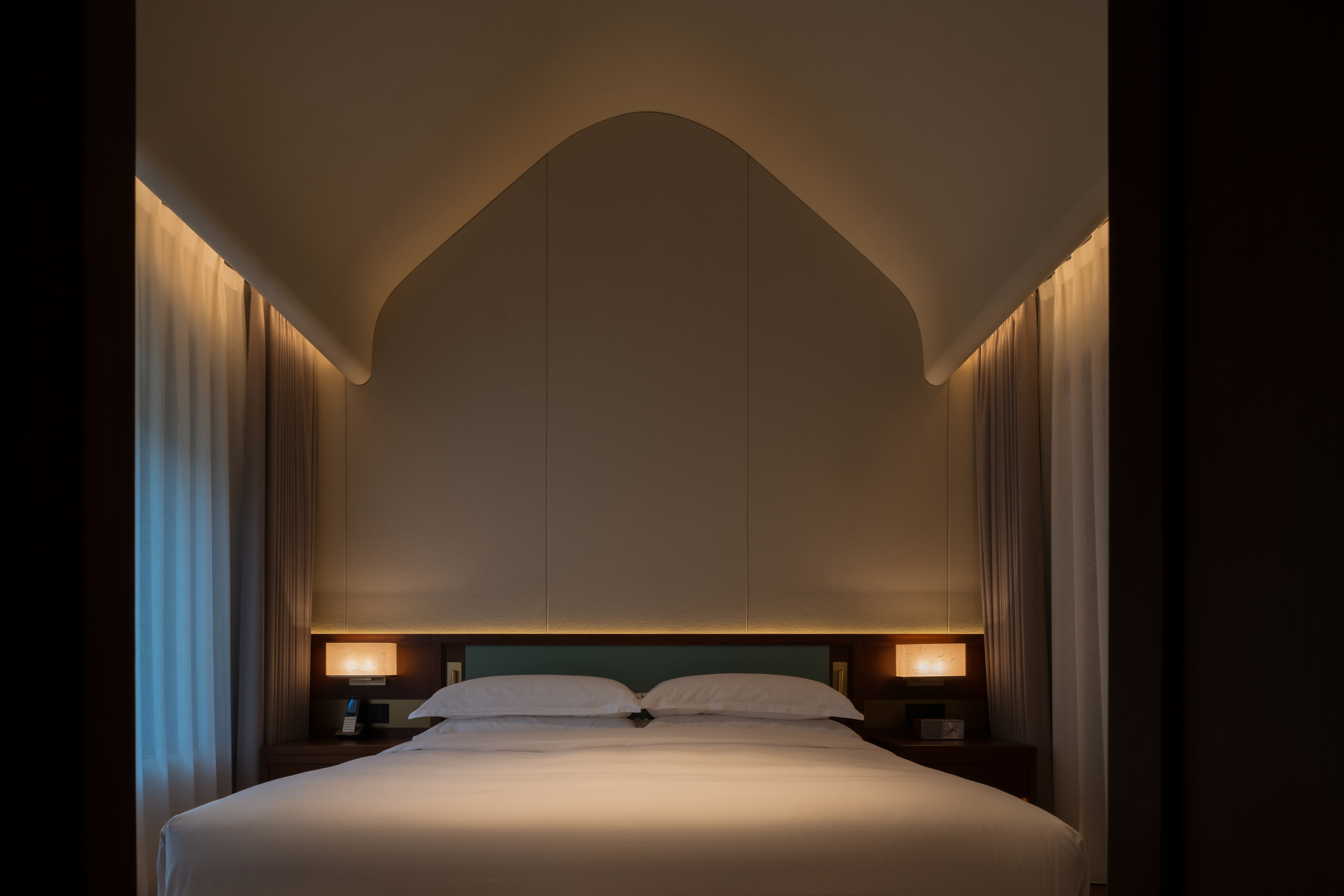 London Design Awards | Hotels & Resorts Ancient City Grand C...