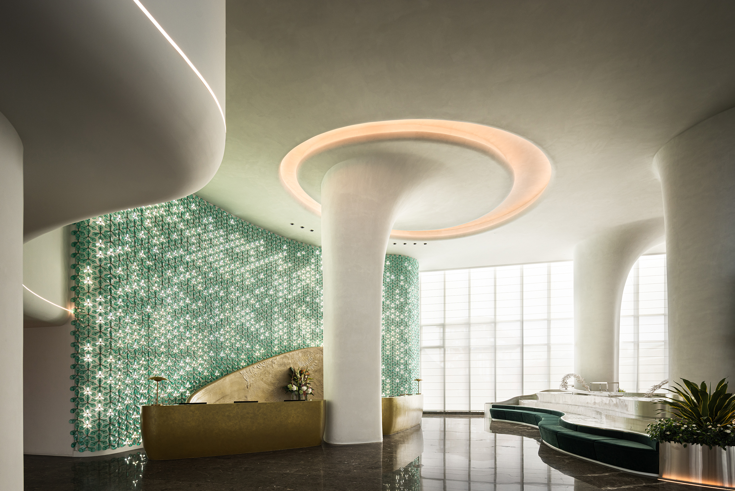London Design Awards | Hotels & Resorts Wuhan Senbo Resort...