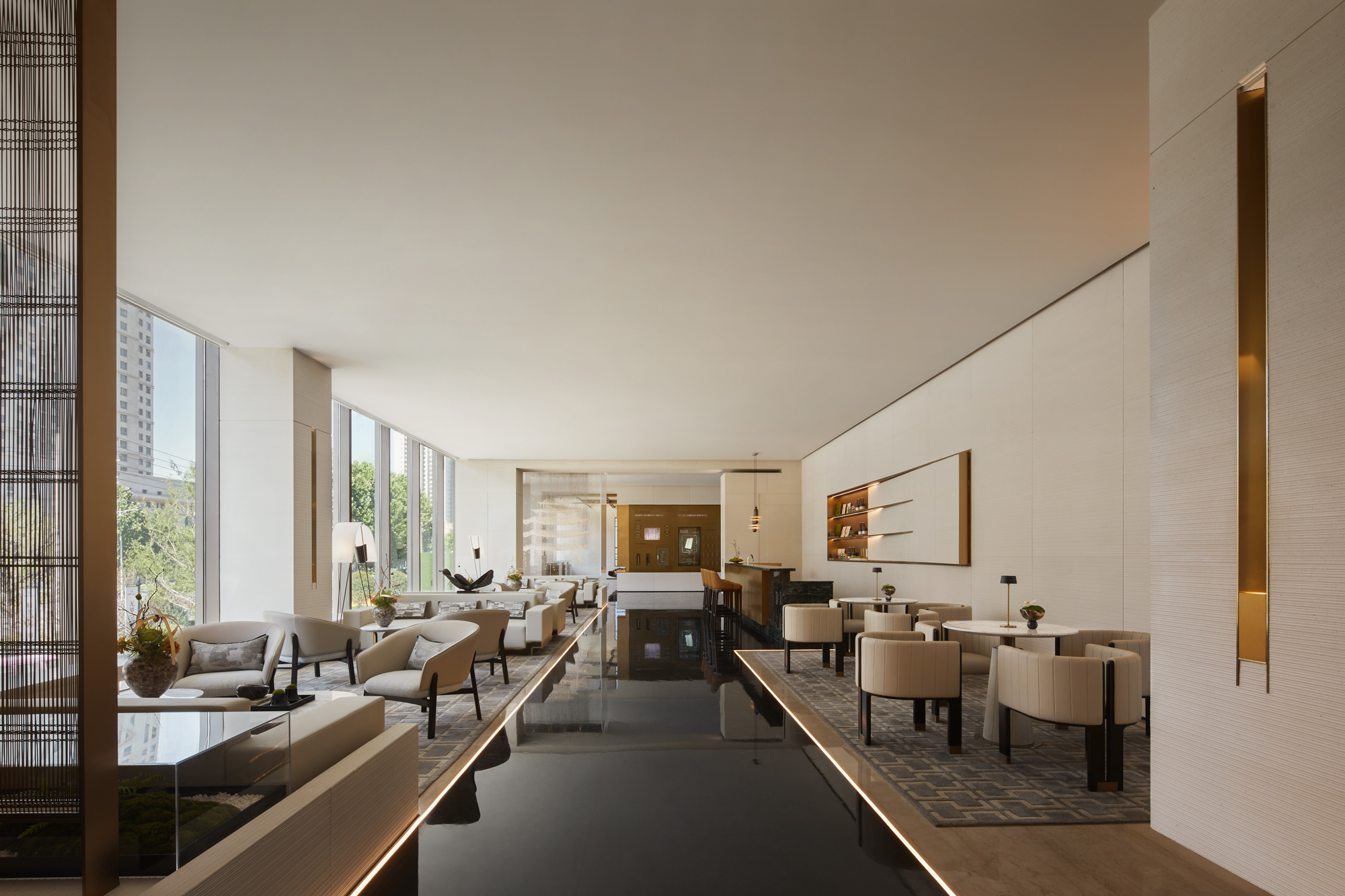 London Design Awards | Commercial GUAN TANG...