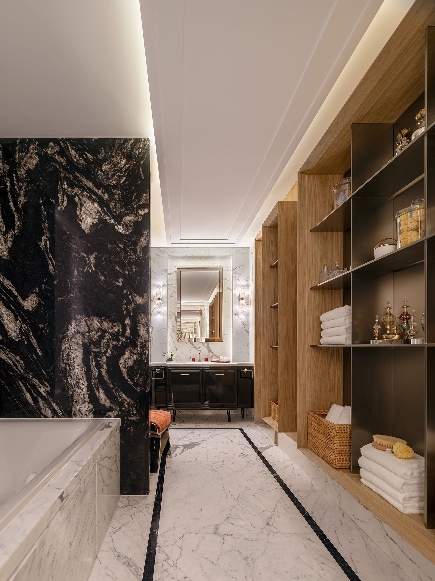 London Design Awards | Showroom / Exhibit TianTong 198 - The...