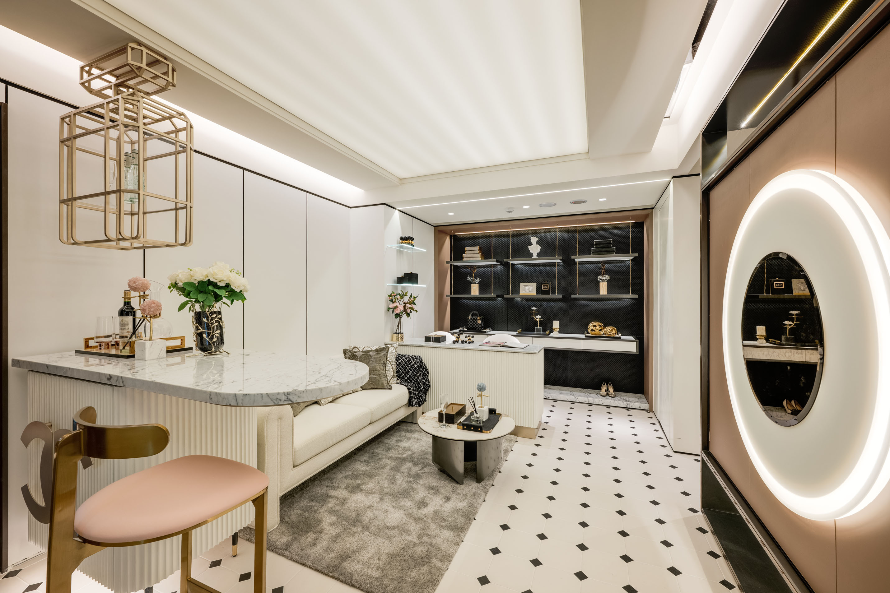 London Design Awards | Showroom / Exhibit Dubai Art Museum...